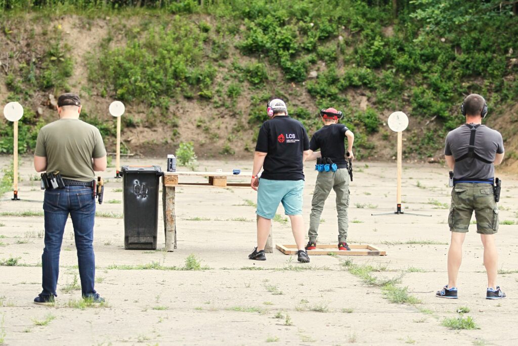 The best shooting range in Warsaw - a difficult choice - Zbrojownia Modlin